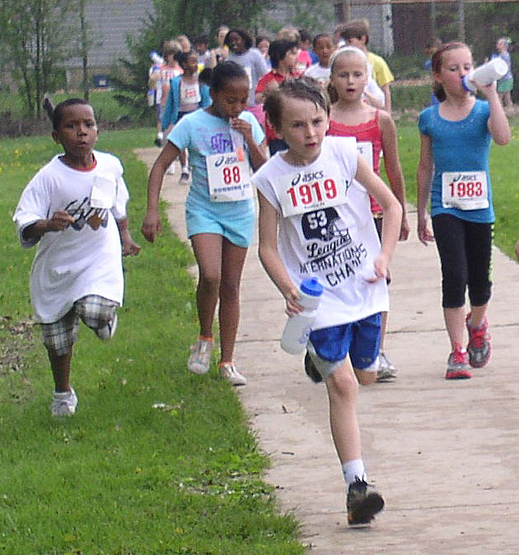 Run, walk, move: Annual walkathon raises money for Haisley Elementary ...