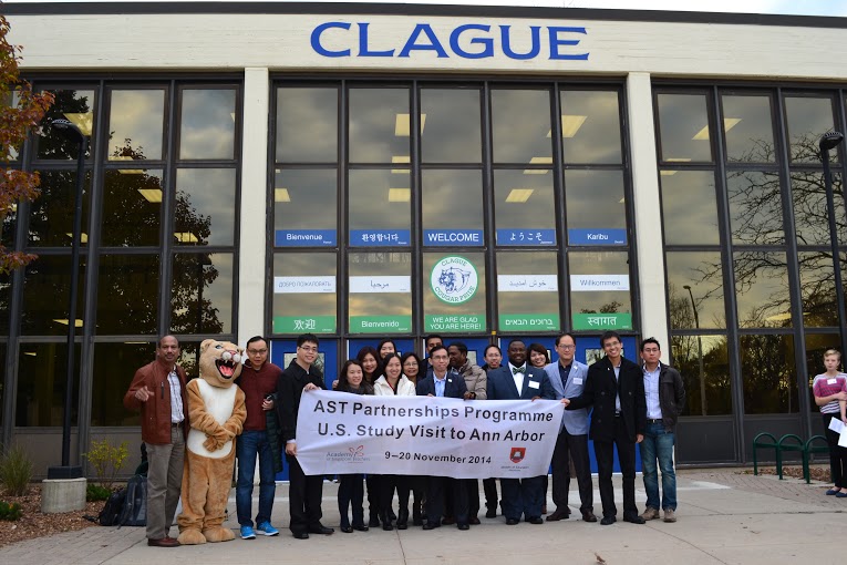 Clague Middle School welcomes Singapore teachers – AAPS District News