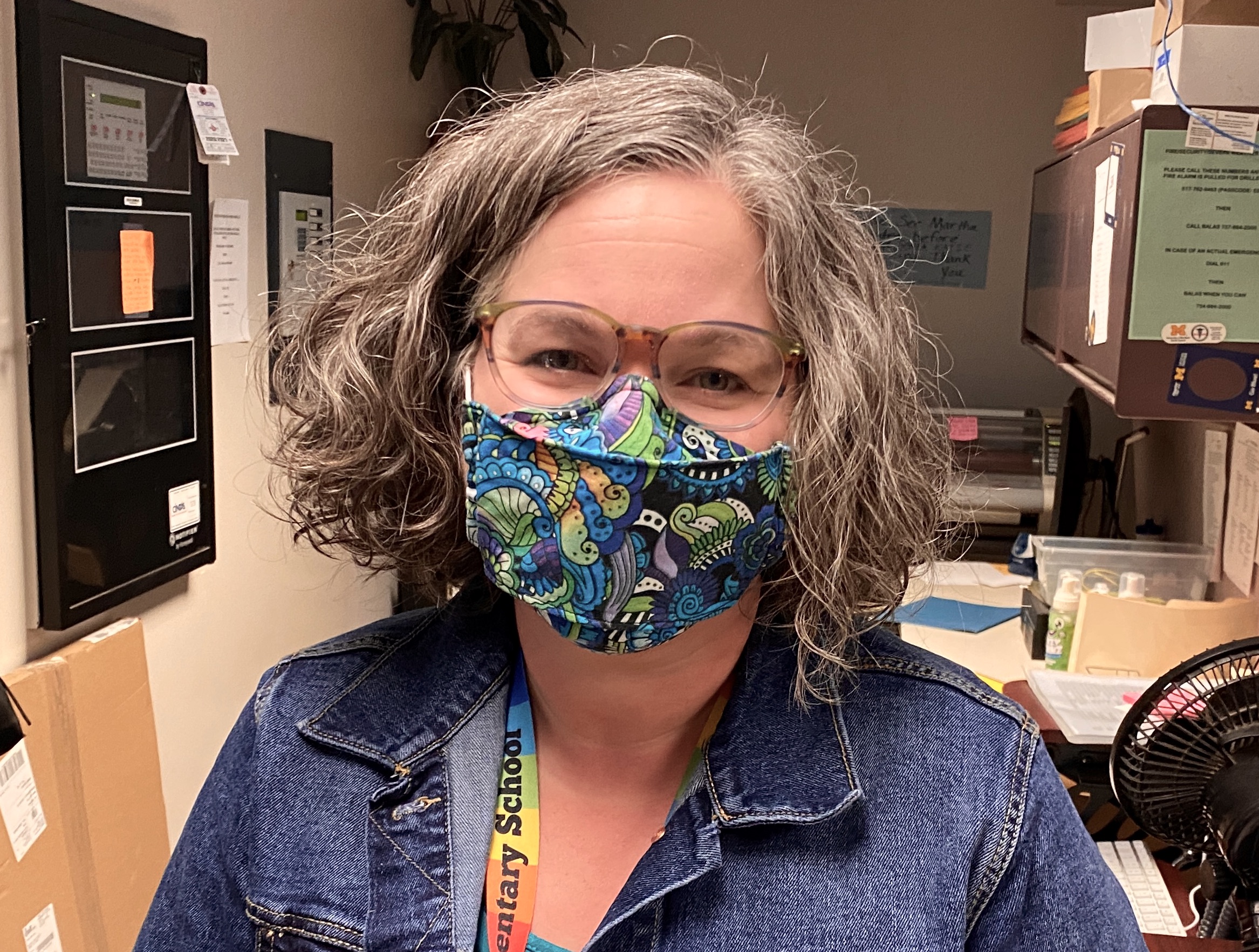 Mitchell mom sews nearly 3,000 homemade masks for school community—so ...