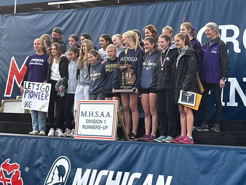 Girls CC: Pioneer’s Rachel Forsyth crushes finals record, helps lead ...