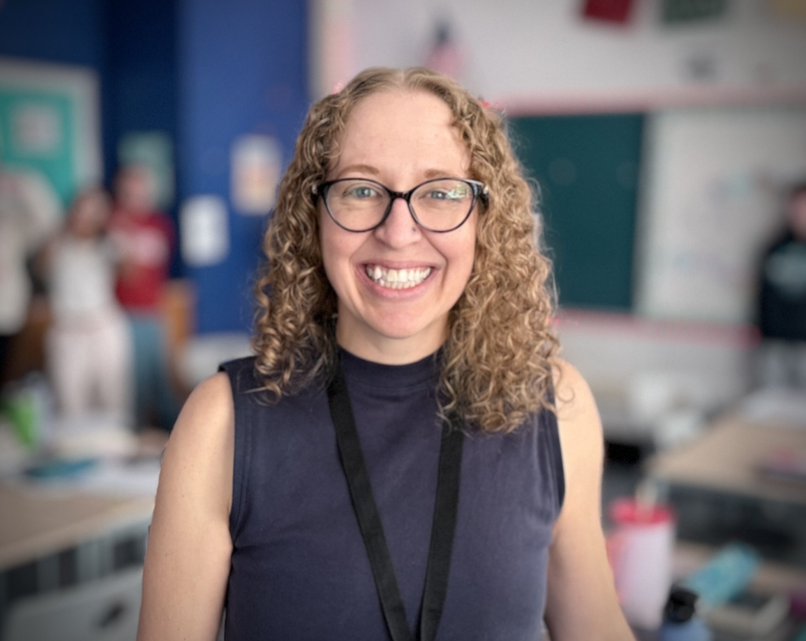 Tappan Middle School Spanish teacher awarded prestigious honor at state ...